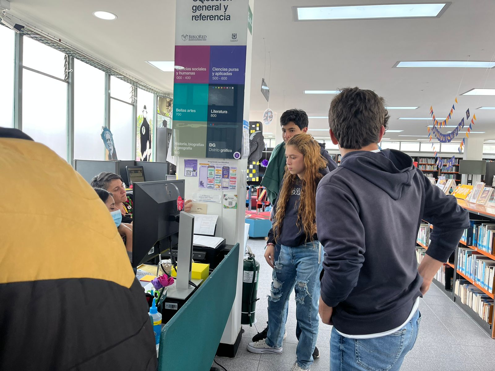 Día del Servicio de 8° | Colegio Nogales